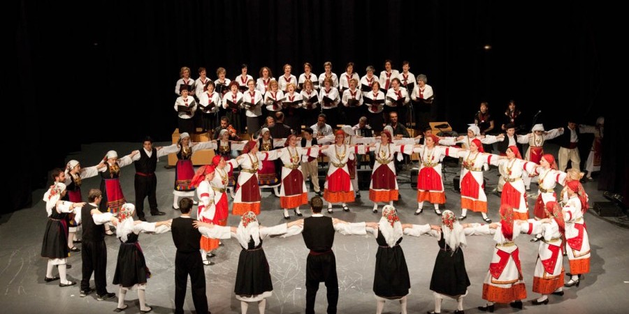 Οι ελληνικοί χοροί